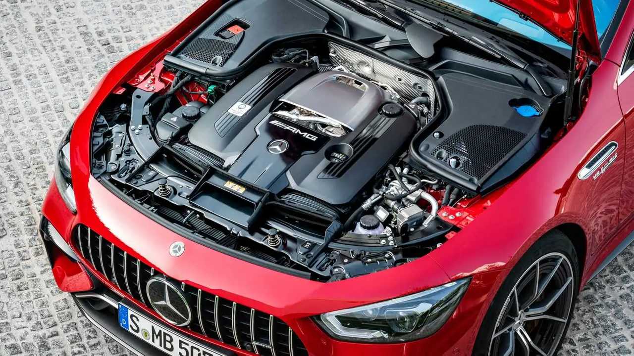 Qué características tiene el motor del Mercedes Benz AMG GTR