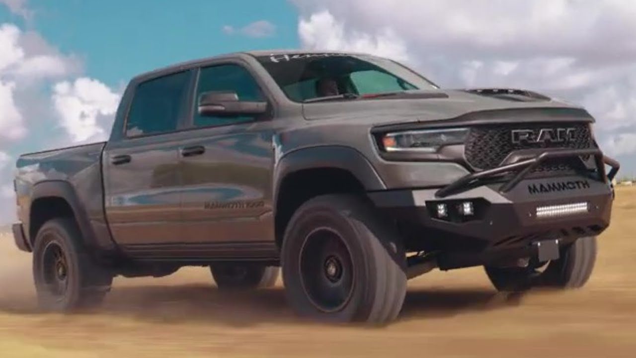 Qué potencia y rendimiento ofrece la Ram TRX Mammoth en caballos